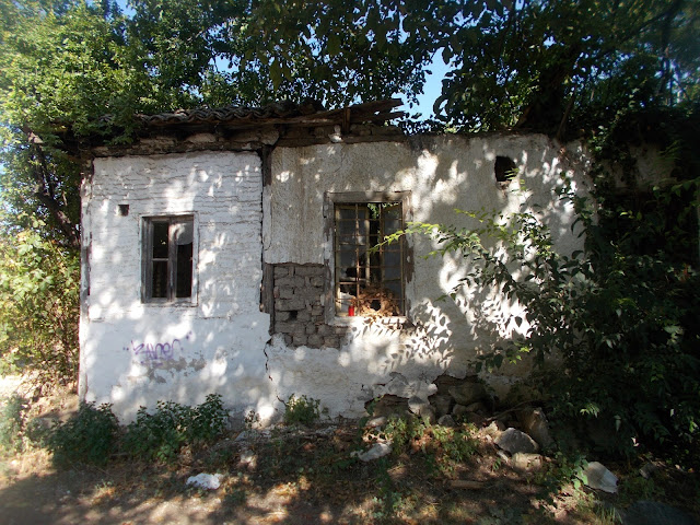 ΘΑΥΜΑΤΑ και "ΣΗΜΑΔΙΑ" 1: Το ΣΠΙΤΙ ΤΟΥ ΑΓΙΟΥ ΕΦΡΑΙΜ, 31/8/17. Αντί σιγής ...