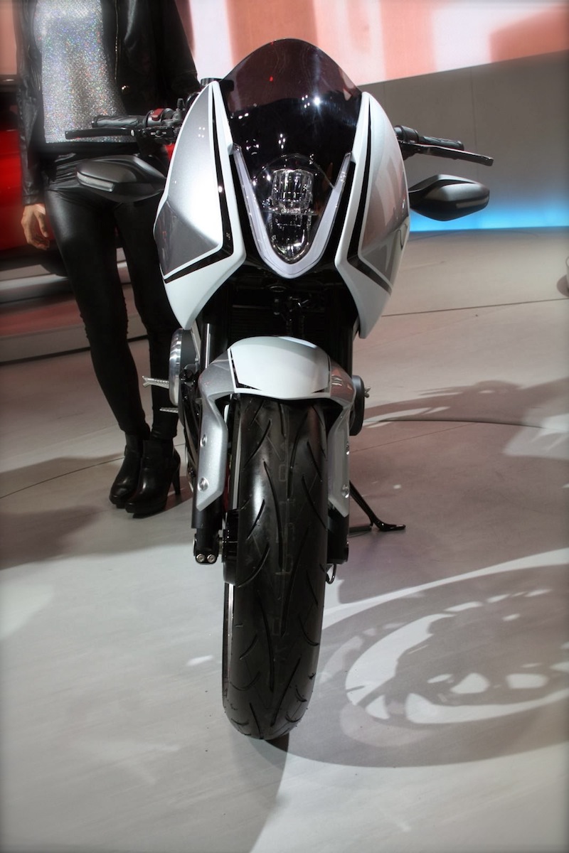 Suzuki Recursion - Inazuma café racer