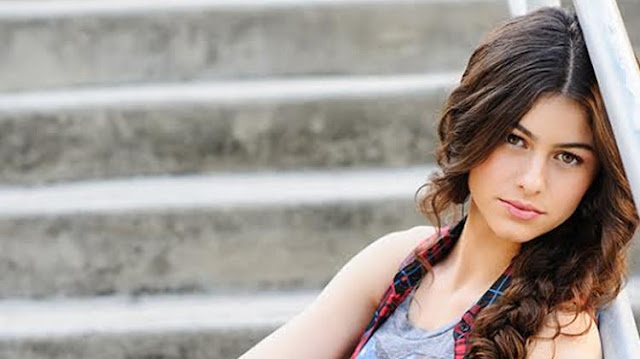 Taylor Rouviere | Celebrity Keep | Celebrity Divorce, Religion ...