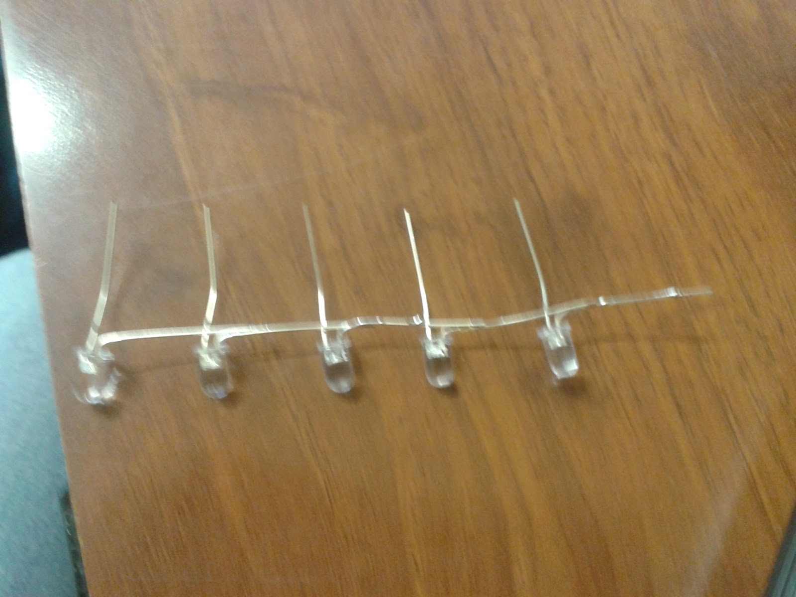 LED CUBE UVAQ: Materiales y Procedimiento