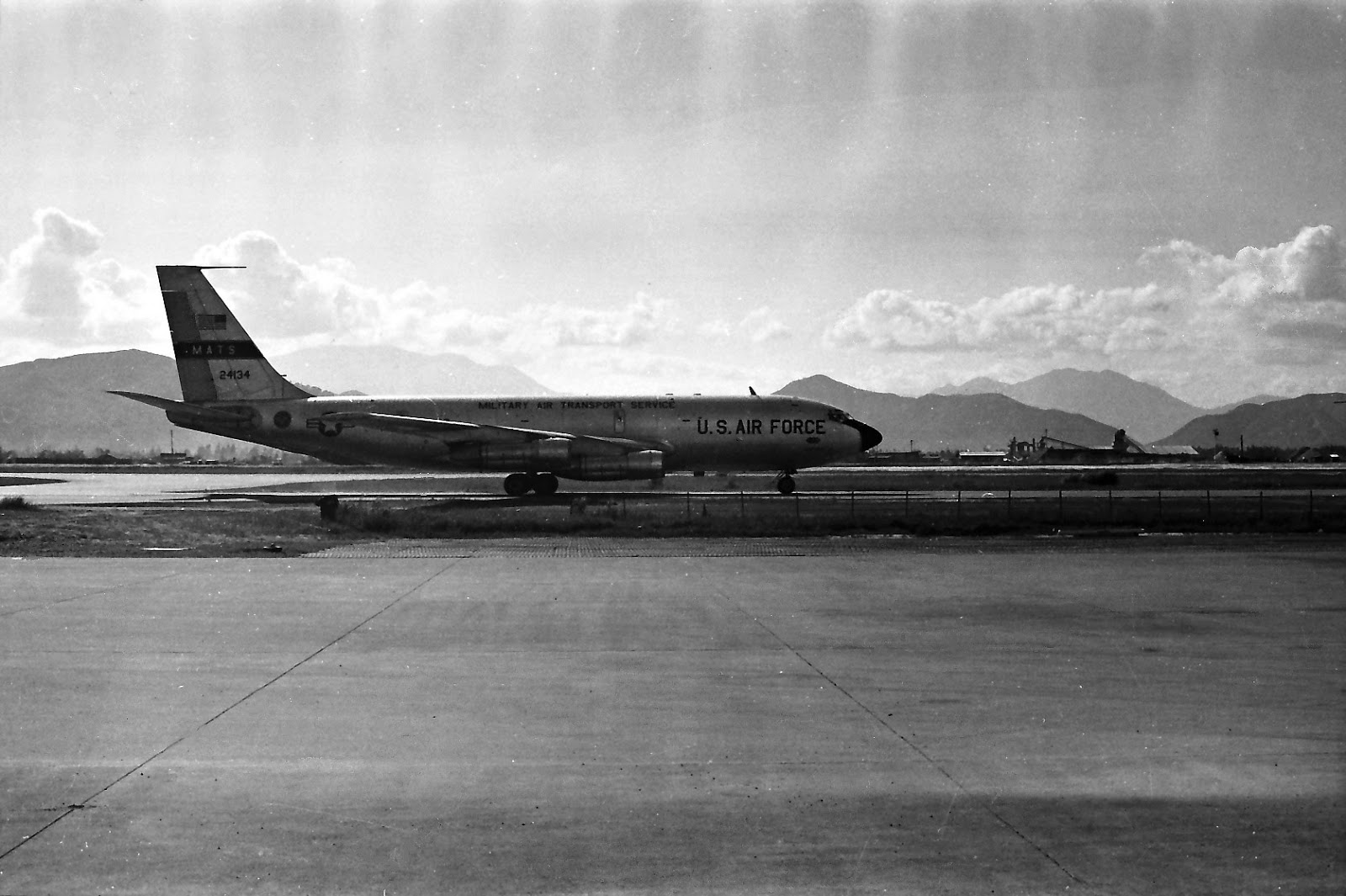 Da Nang Air Base: Jul 29th, More Jet Aircraft