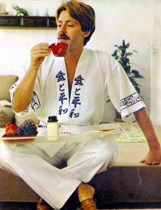 Astros em Revista: EDWIN LUISI O GALÃ DA NOVELA BRASILEIRA MAIS VISTA ...