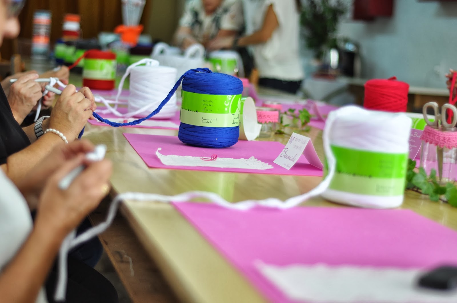 Merceria Ana Brualla: Taller de Crochet XXL - Taller de Trapillo ...