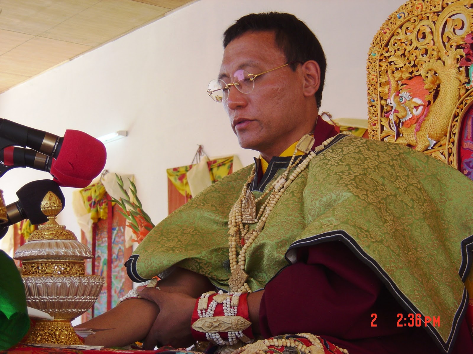 At the Himalayan monasteries : Sey Rinpoche s Monasteries