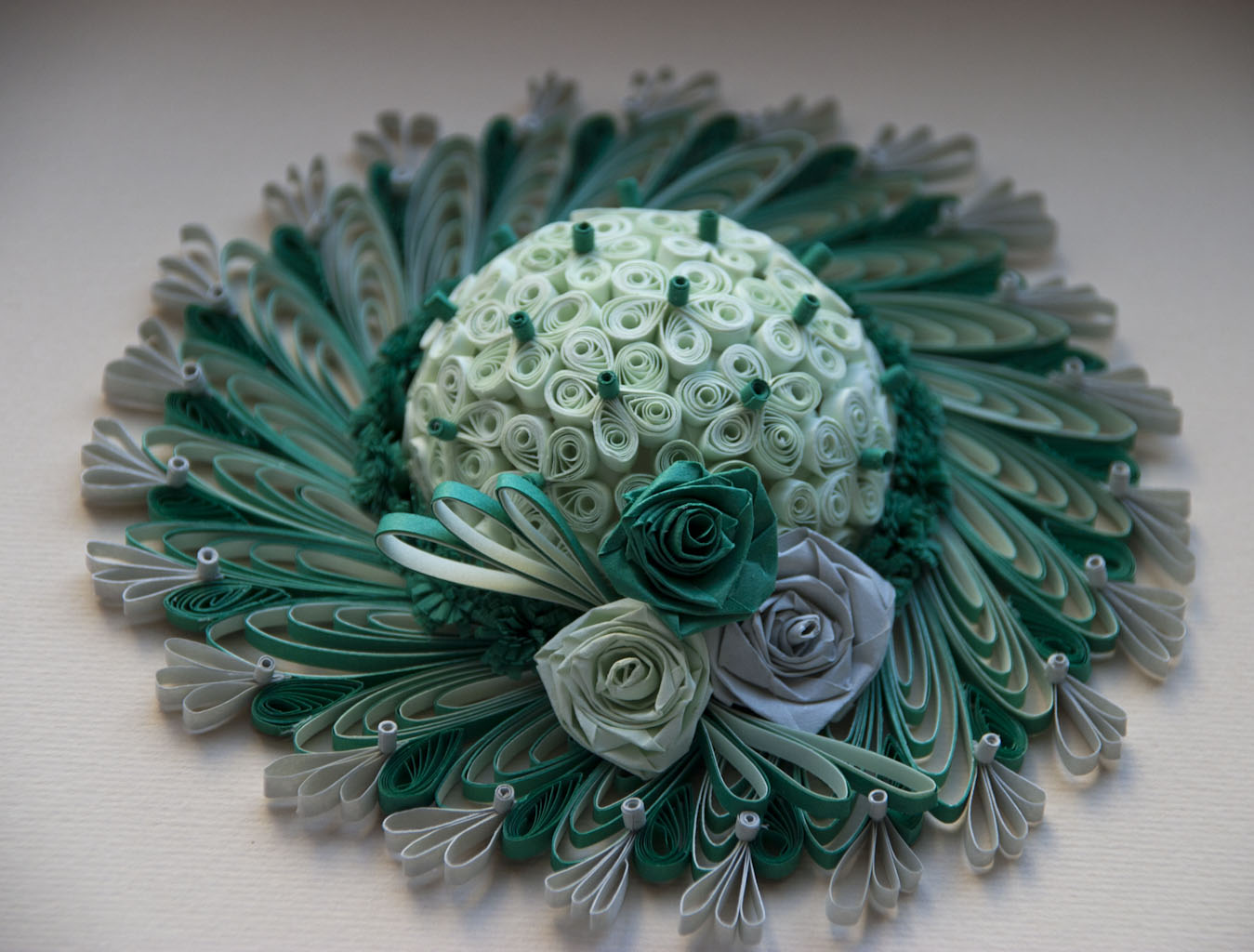 Neli Quilling Art: 3D Quilling-green hat