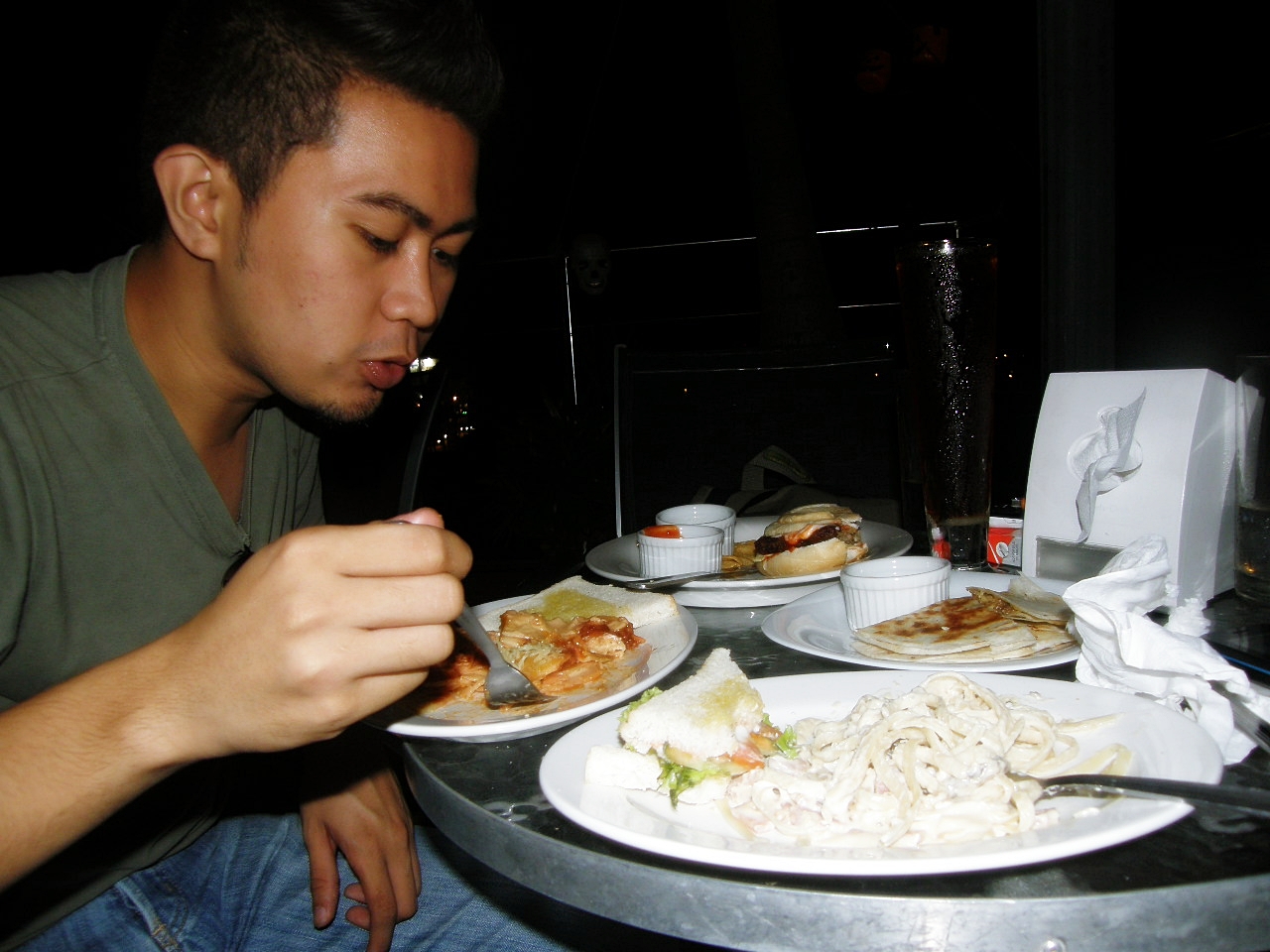 Lauren Star's Emblems of Fashion.: FOOD TRIP: BEANSTALK (CALAMBA, LAGUNA)