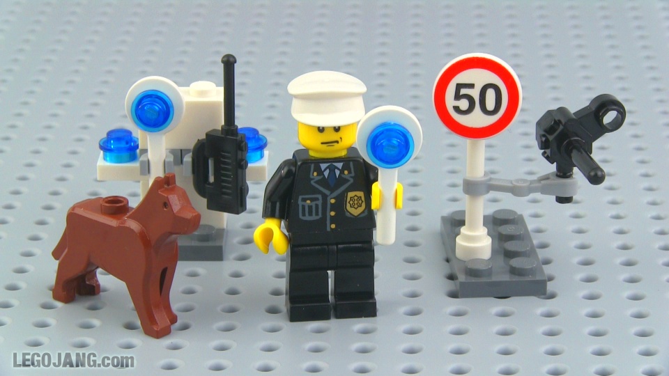 LEGO Police man mini-set 5612, mini-review!