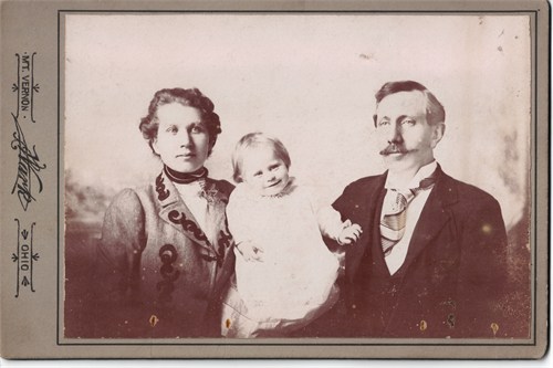 Family Tree Antiques and Collectibles - Genealogy Research of Old Photos
