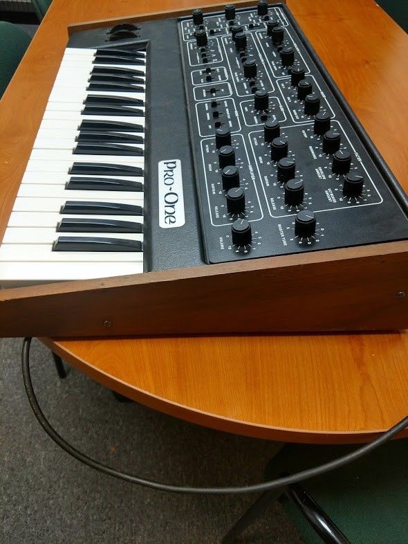 MATRIXSYNTH: Sequential Circuits Pro One Keyboard Synthesizer SN 1772