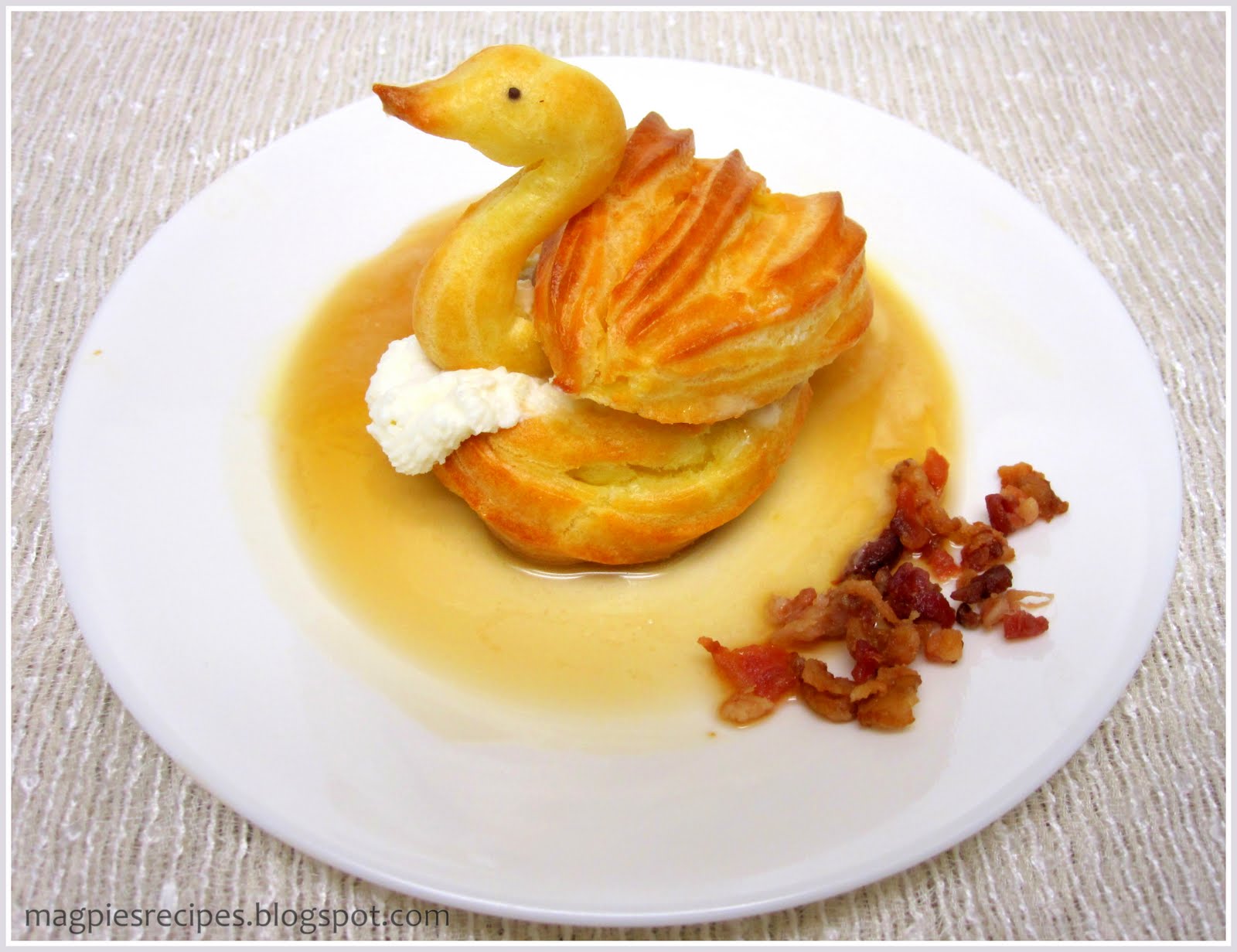Magpie's Recipes: DB:Maple mousse in an edible container-Swan Cream Puff