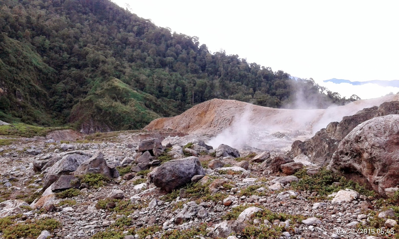 Gunung Ambang: Keindahan Dari Atas Gunung Ambang