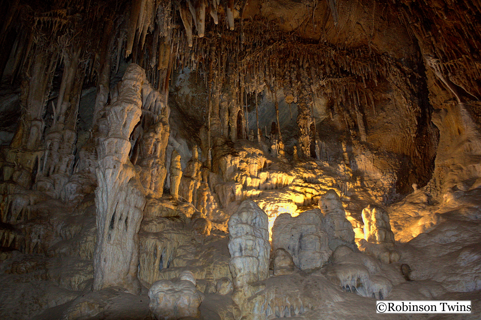 Robinson Twins Photo Gallery: Lehman Cave in Great Basin National Park ...