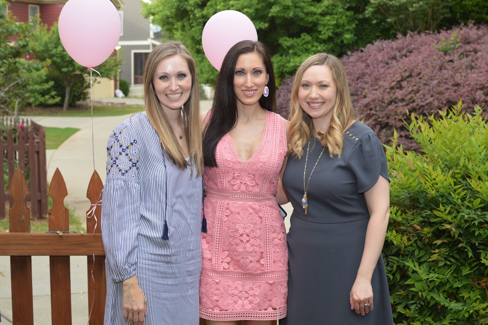 Everyday Fashionista - Atlanta Blogger: May 2018