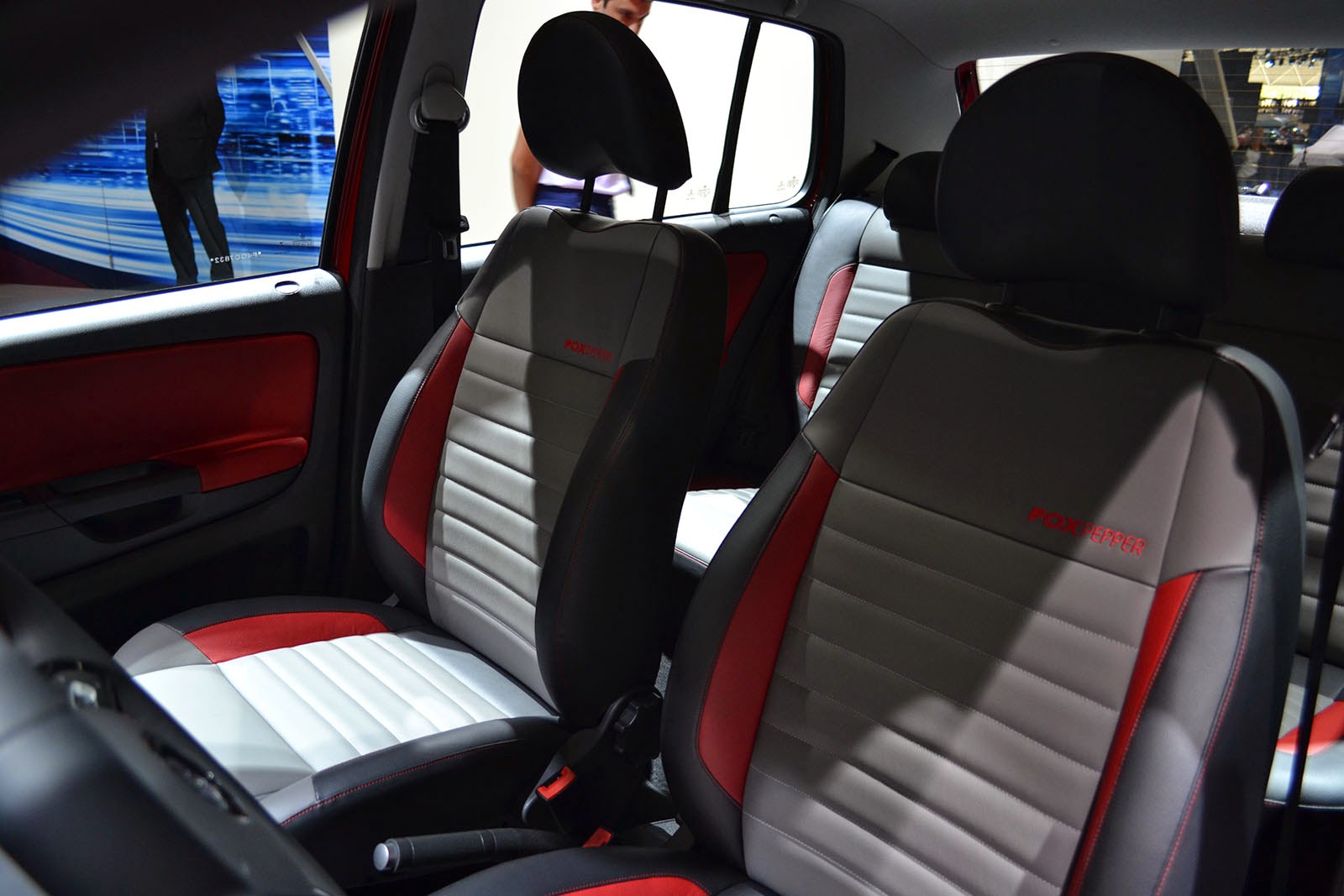 VW lança o "apimentado" Fox Pepper