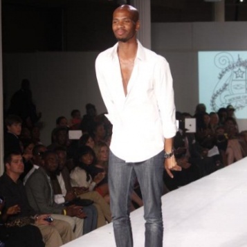 THIS IS THE CHRONICLES OF EFREM: Designer Reco Chapple @ NY Fashion ...