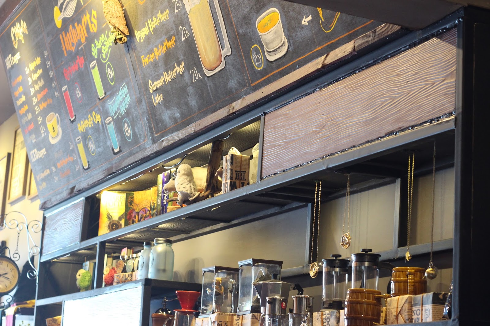 Platform Cafe, Tempat Nongkrong Pecinta Harry Potter