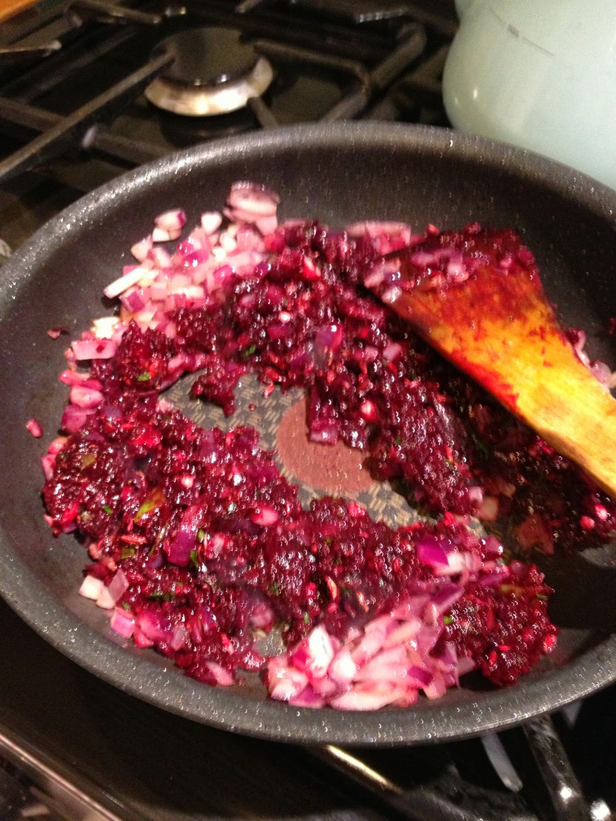 Recipe Junkie and the attack of the custard creams: Beef & Beetroot ...