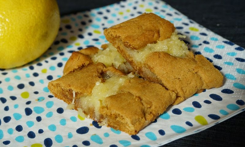 Mennonite Girls Can Cook: Flashback Friday - Lemon Lassies