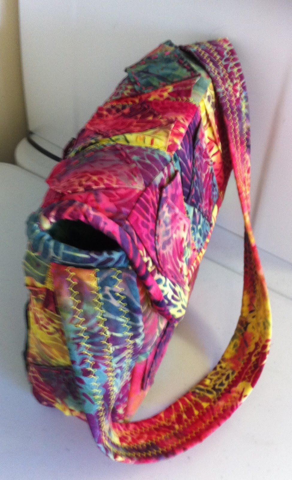 Quilters Cottage Norfolk: Twisted Square Bag