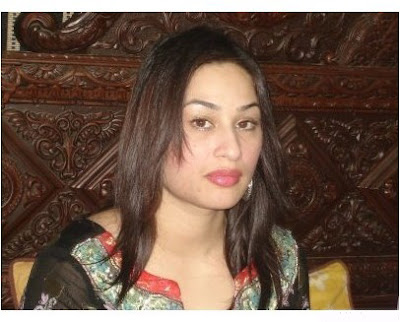 Pakistani Actresses and Models: Humera Arshad @ Pakistani Singer New ...