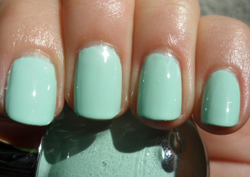 Polish or Perish: Hello Kitty Banana Cream and Minty