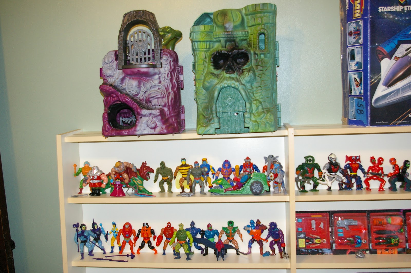 Action Figure Adventures: Toy Room Preview #2