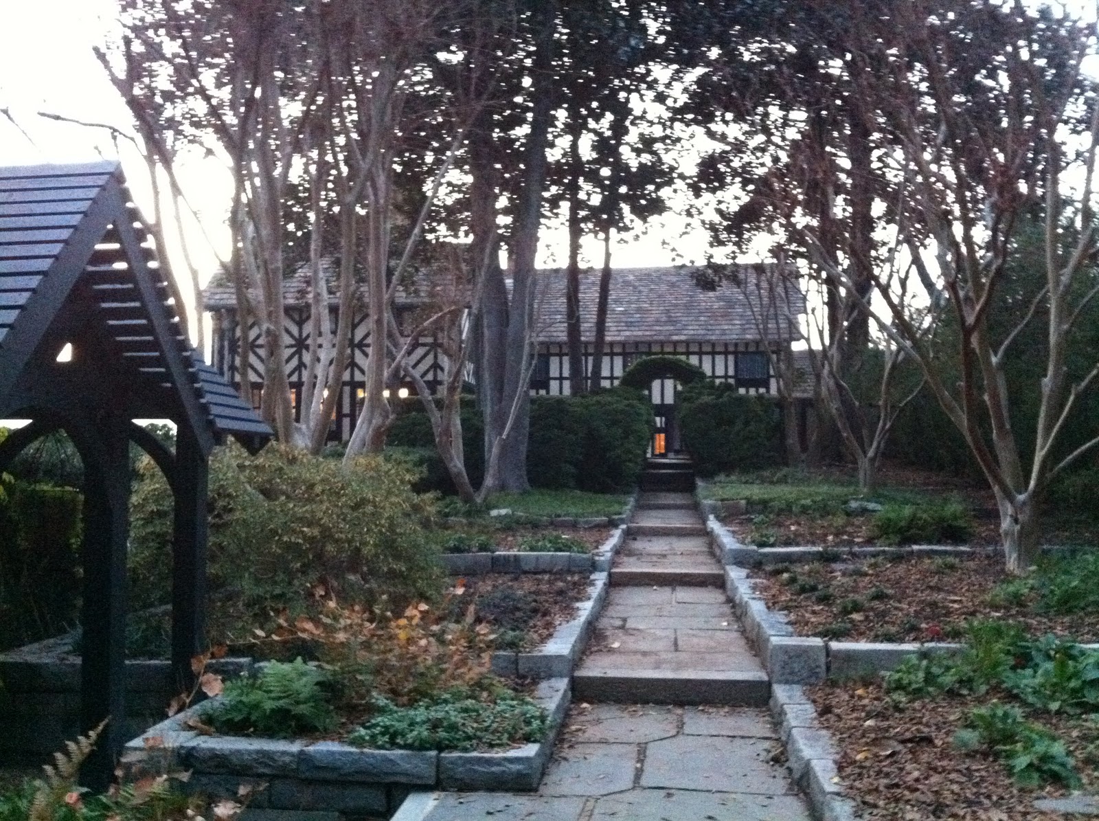 The Richmond Museum of English History: Agecroft Hall