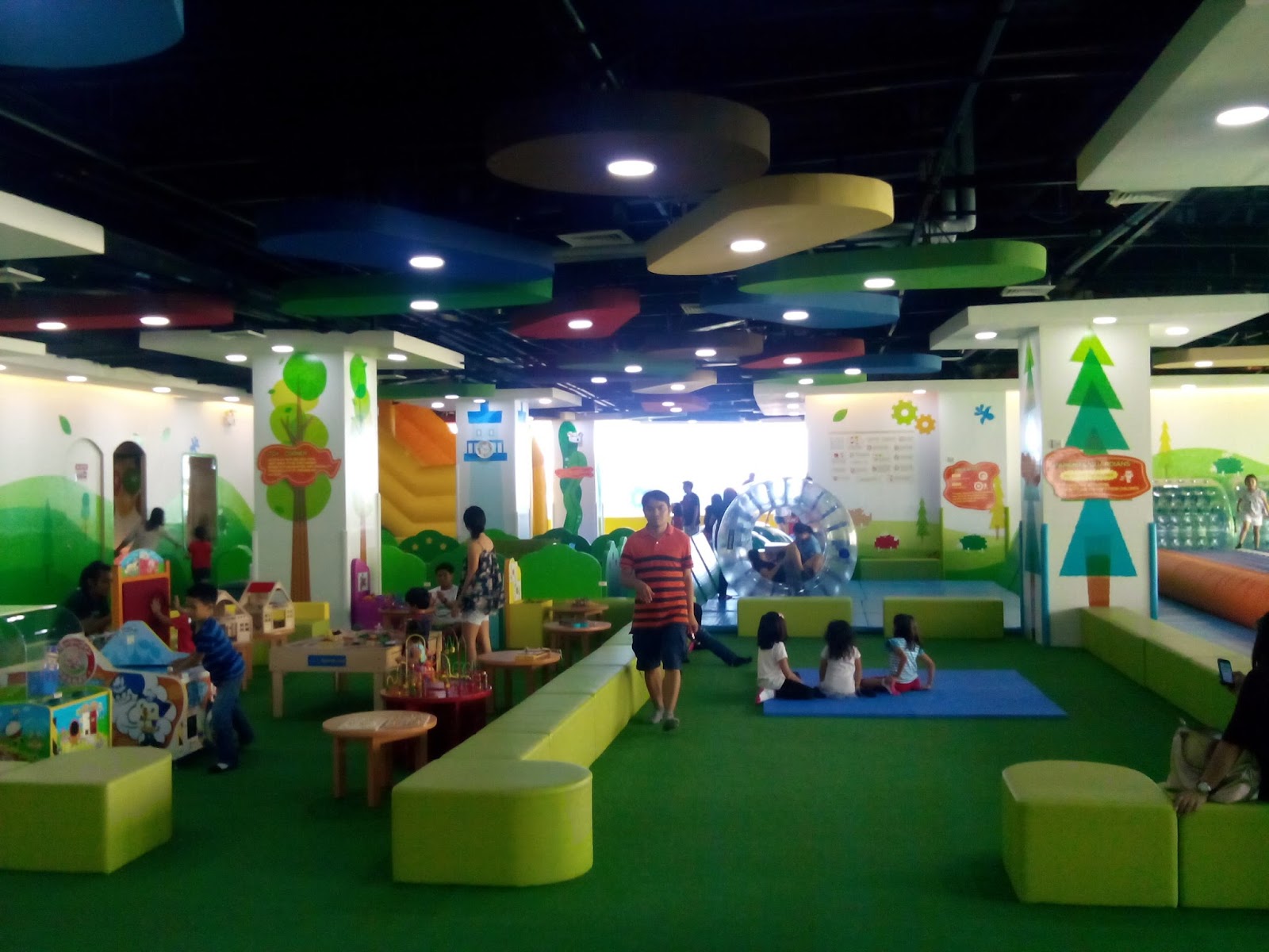 A Day at Kidzoona - H A P P i M E S S