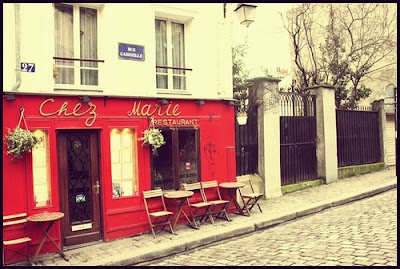 Poppies and Sunshine: Paris: Simply Irresistible in Red, Black, and White