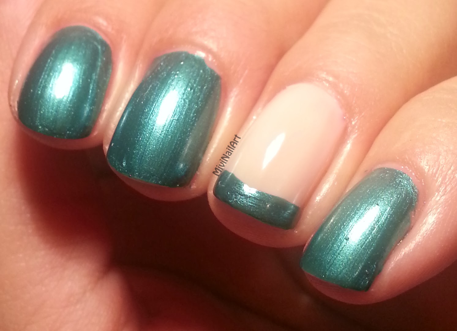 Esmalte Turquesa Colección Elegance - Deliplus