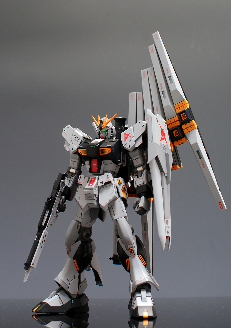 GUNDAM GUY: HGUC 1/144 RX-93 v Gundam - Customized Build