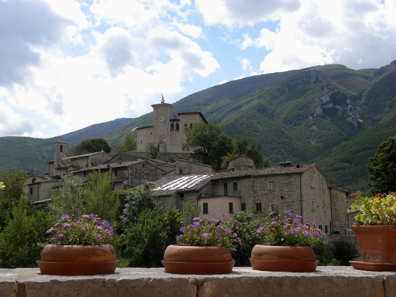Alla scoperta di Piobbico ( PU ), antica Contea dei Brancaleoni - THE ...