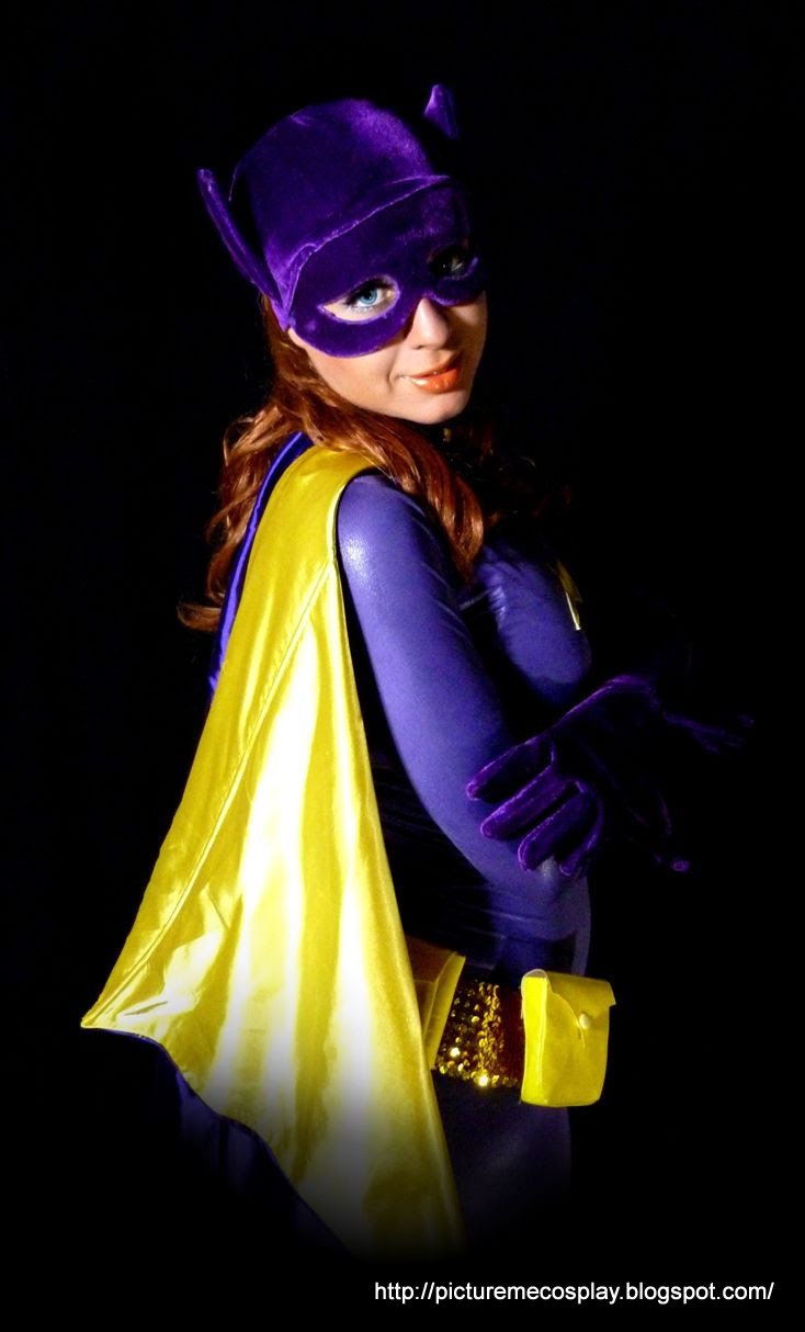 Picture Me: Batgirl 1967 / Barbara Gordon Cosplay Photoshoot