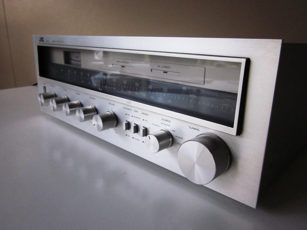 Speakerholic: JVC R-S5 Receiver