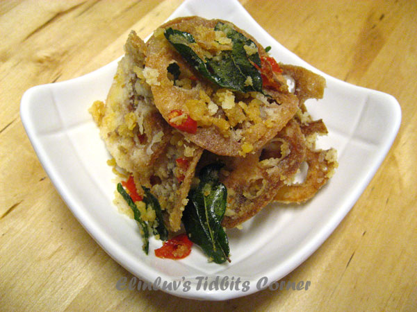 Elinluv's Tidbits Corner: Crispy Lotus Root With Salted Egg Yolk