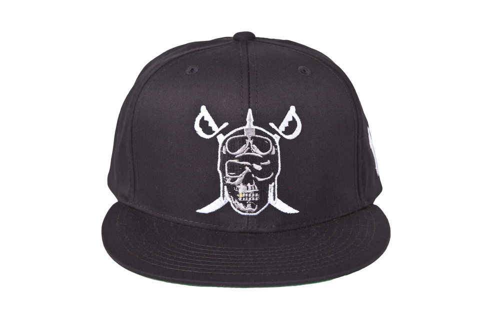 Trapstar Riders skull snapback (black) | URBAN HUNT