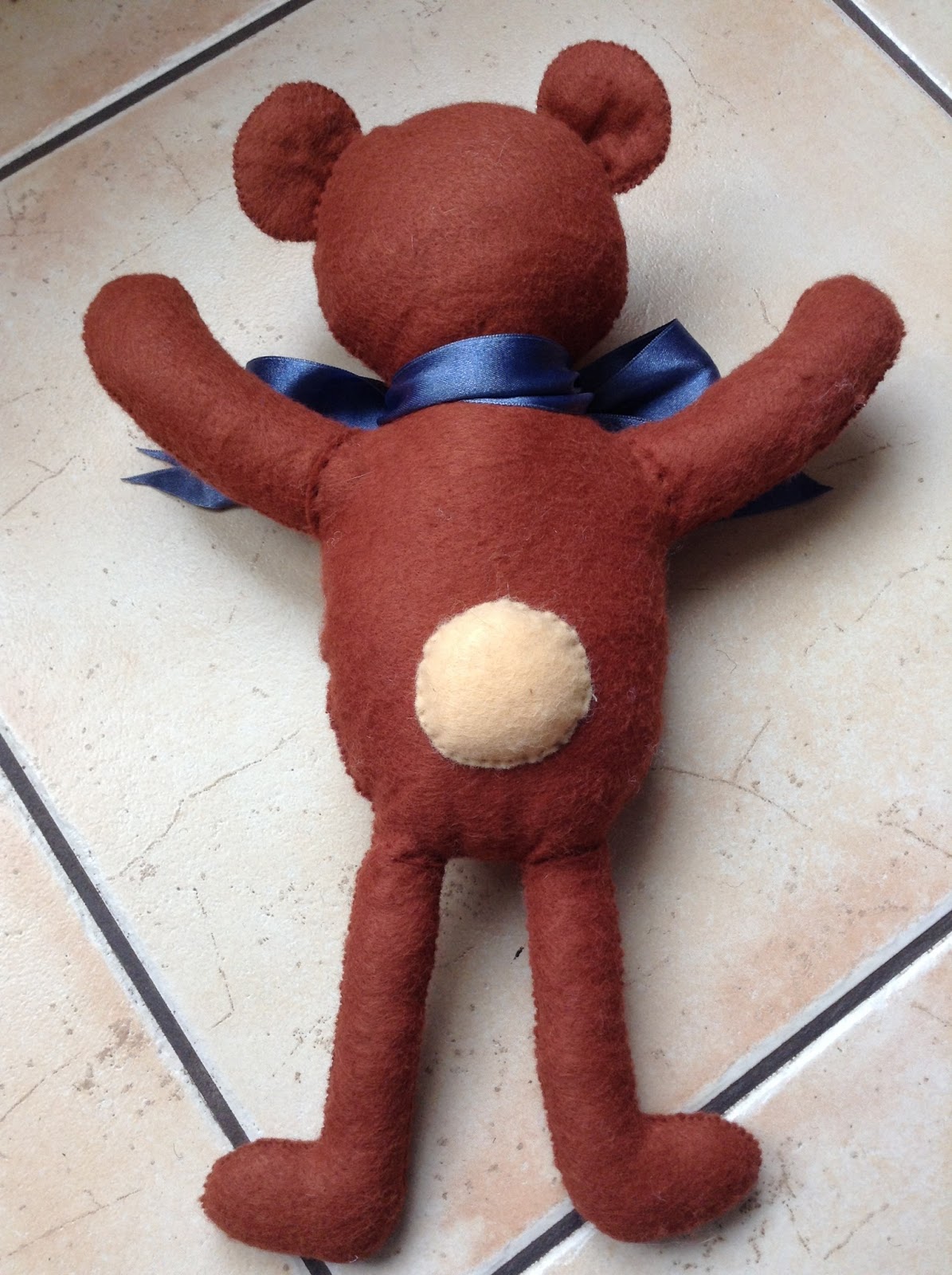 Juju Plush: Un Nounours