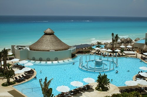 La Nueva Alquimia: Hotel ME Cancun, by Meliá