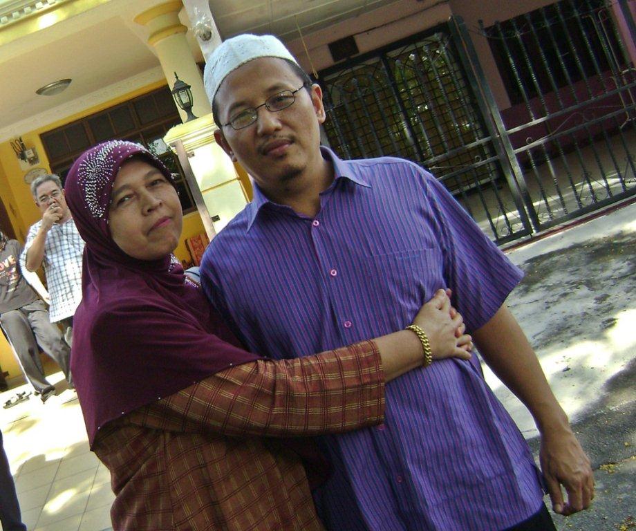 Selamat menunaikan ibadah Haji kepada pakcik dan pakcik aku - Cerita ...