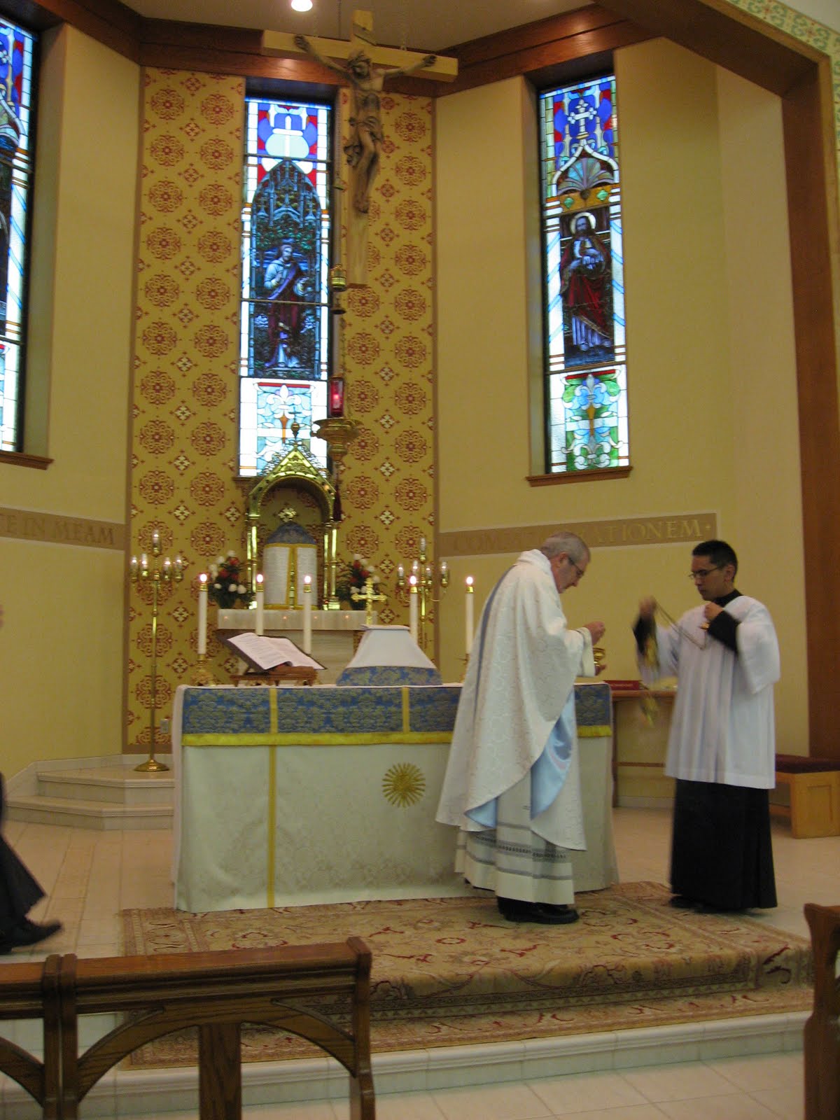 New Liturgical Movement: First Anglican Use Mass in Canada