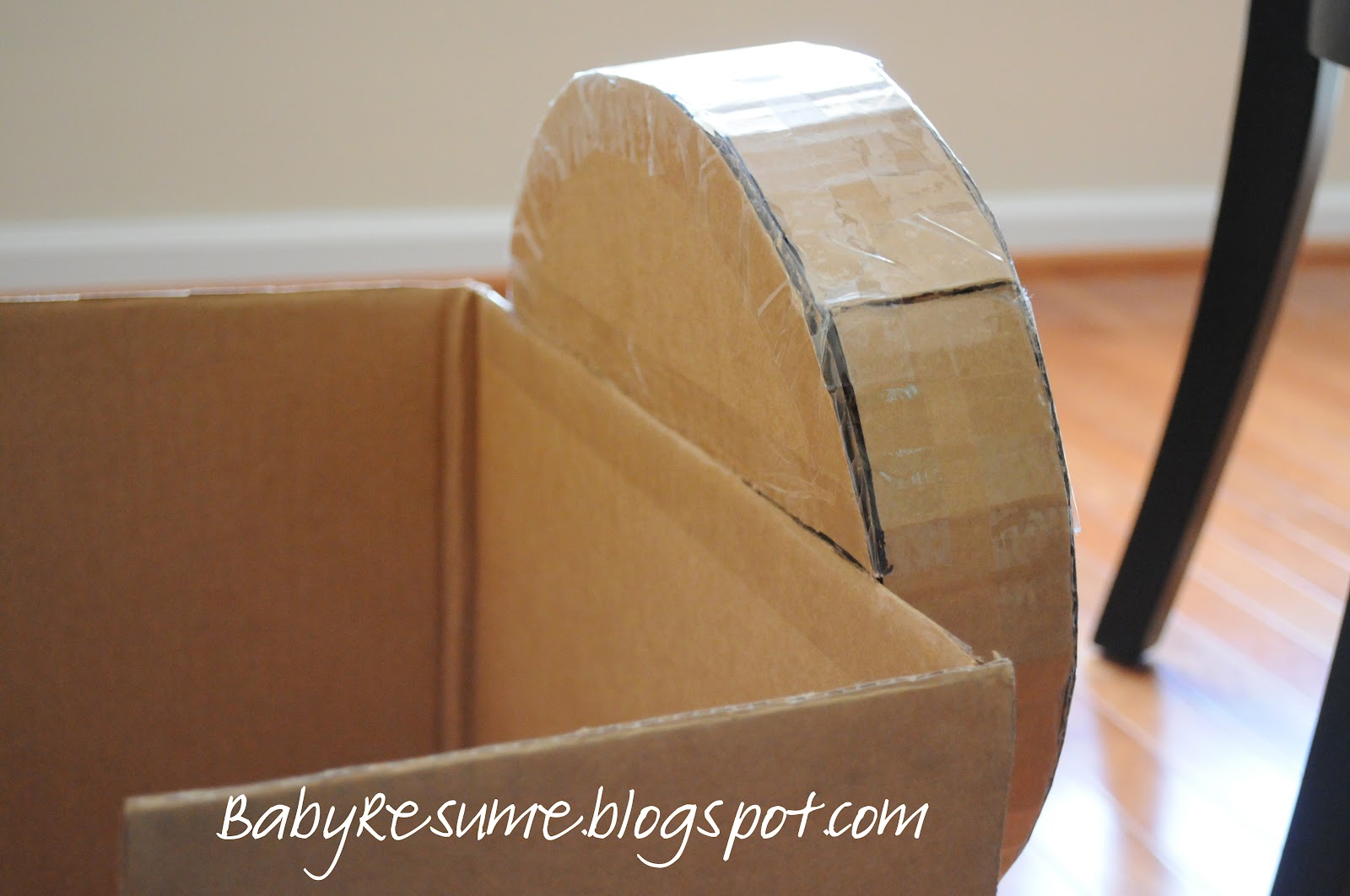 My Baby Didn't Read My Resume: Week 4-ish Cardboard Box Airplane - Phase I