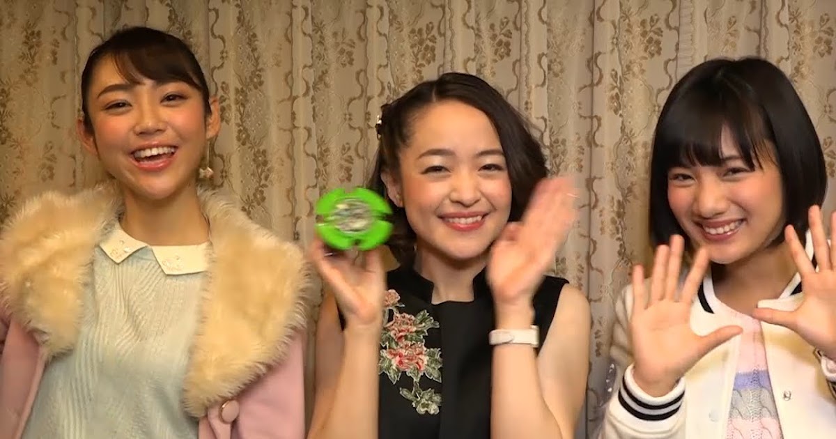 The Ninnin Girls promoting the DX Midoninger Shuriken (By Ryuuseisword ...