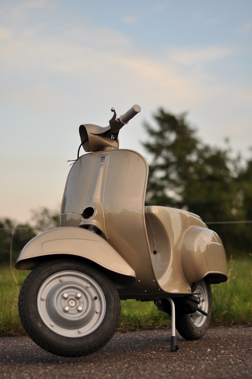 Endless Wrench: 1965 Vespa V50