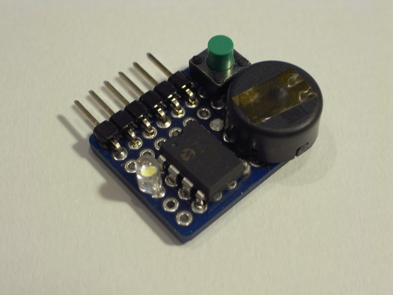 KemushiComputer:Blog: PIC12F1822のDSMを使ってみる