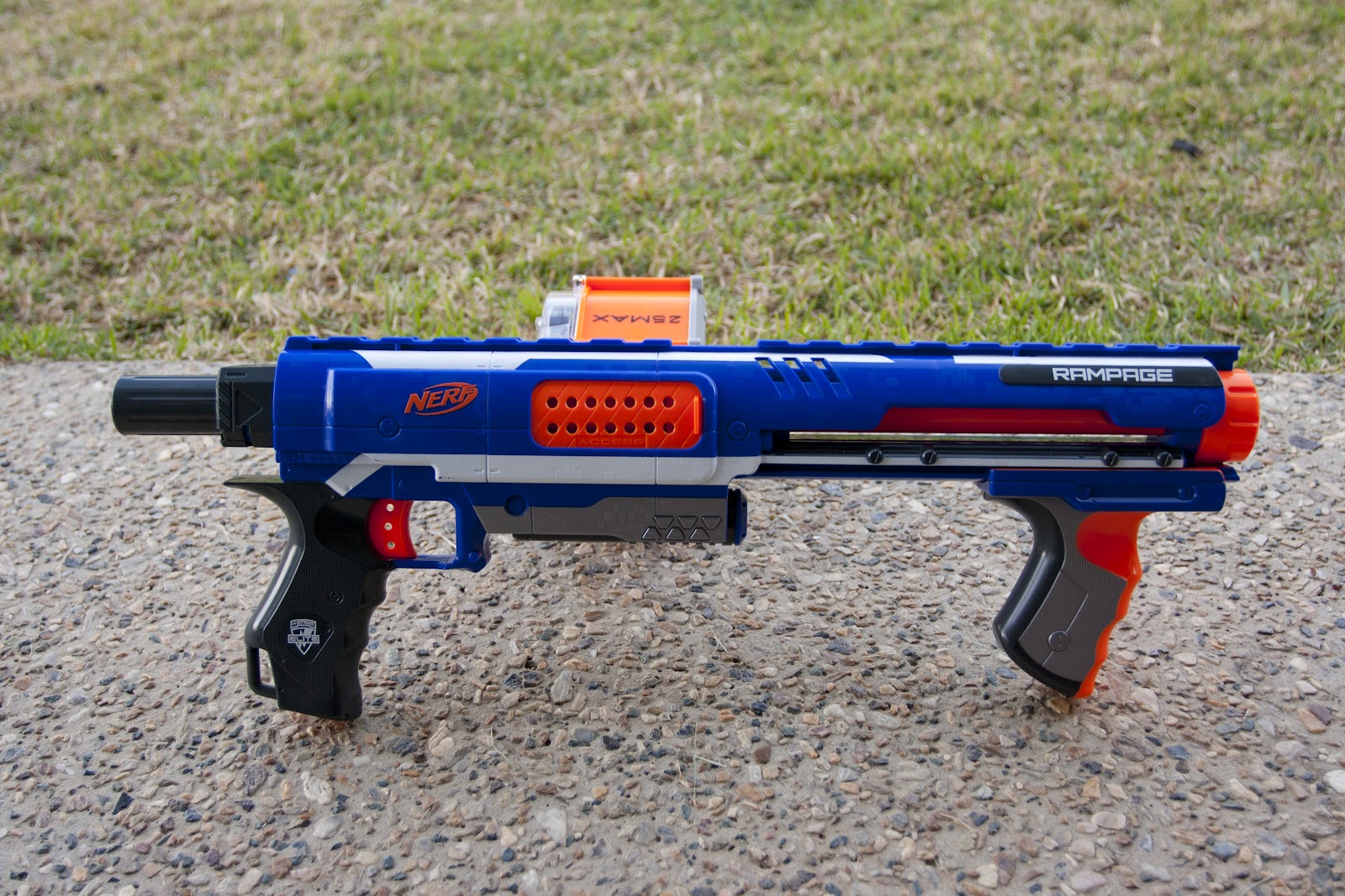 street tag warfare: Review: Nerf Elite Rampage and Retaliator