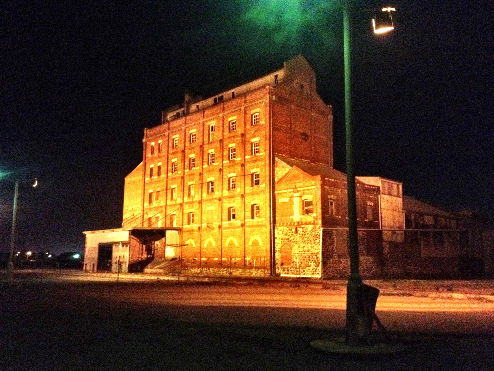 little-scale: Photos of Harts Mill in Port Adelaide