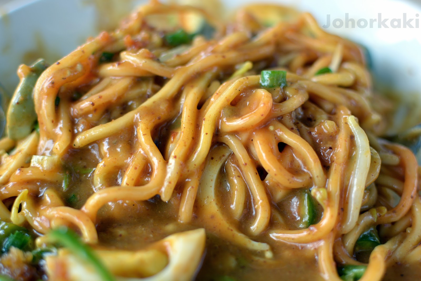 Johor Mee Rebus Hj Wahid at Zainal Place in JB Malaysia |Tony Johor ...