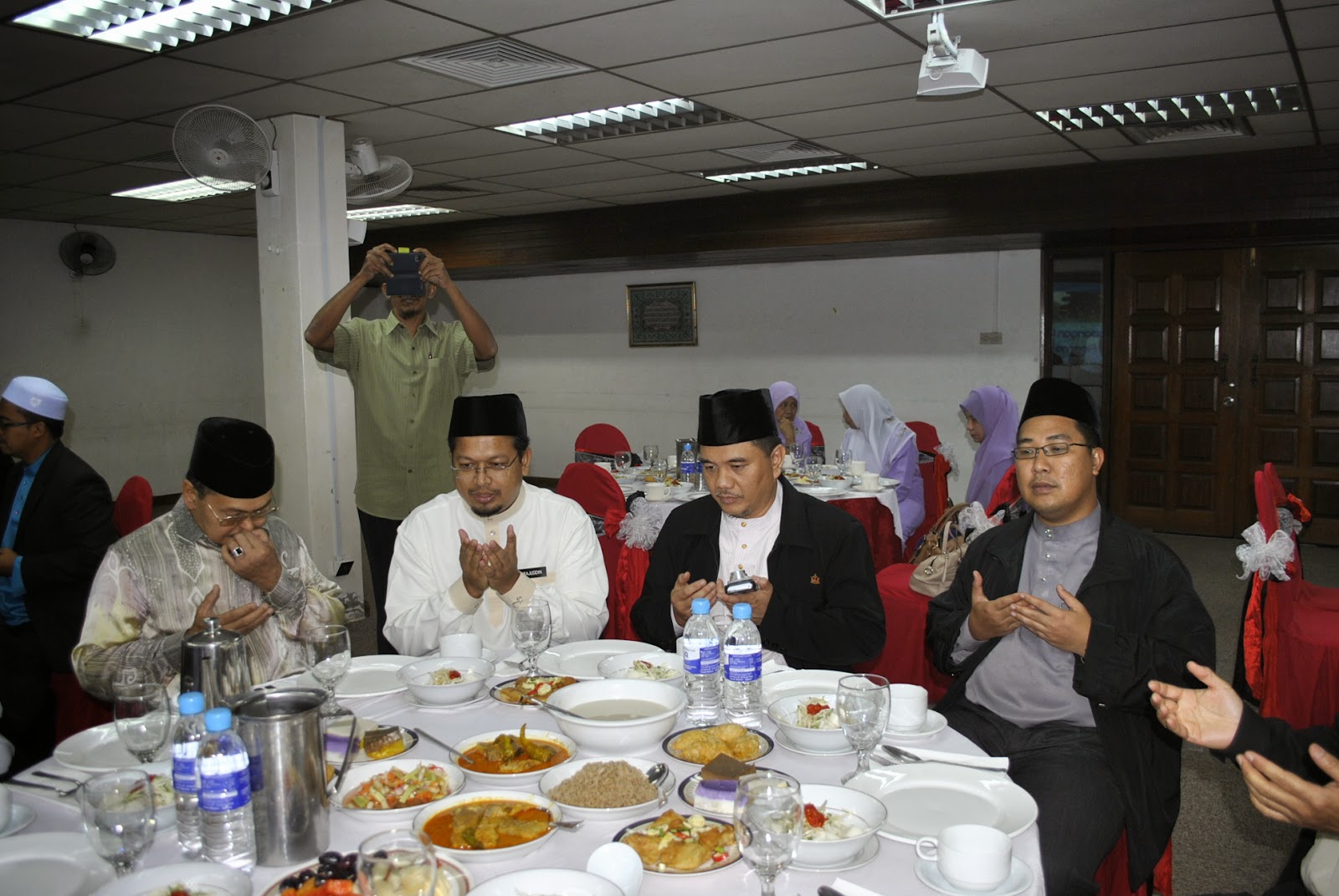 Masjid Saidina Abu Bakar As Siddiq, Bangsar.: LAWATAN PEGAWAI DARI ...