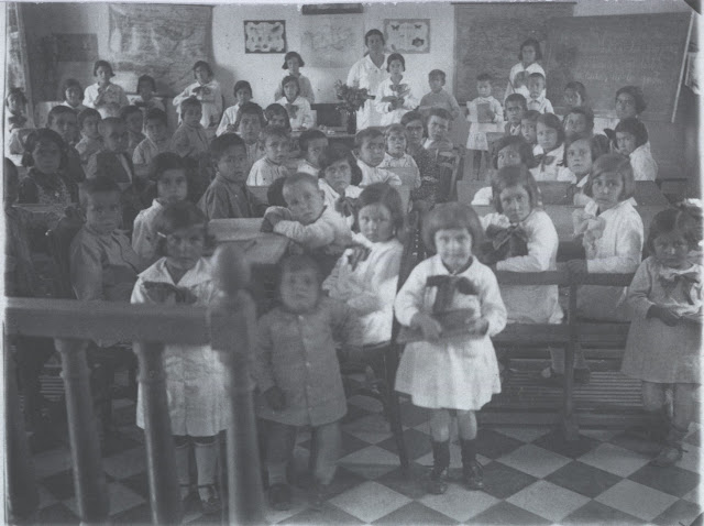 Murre, tanrre, querre: 48. Las escuelas rurales