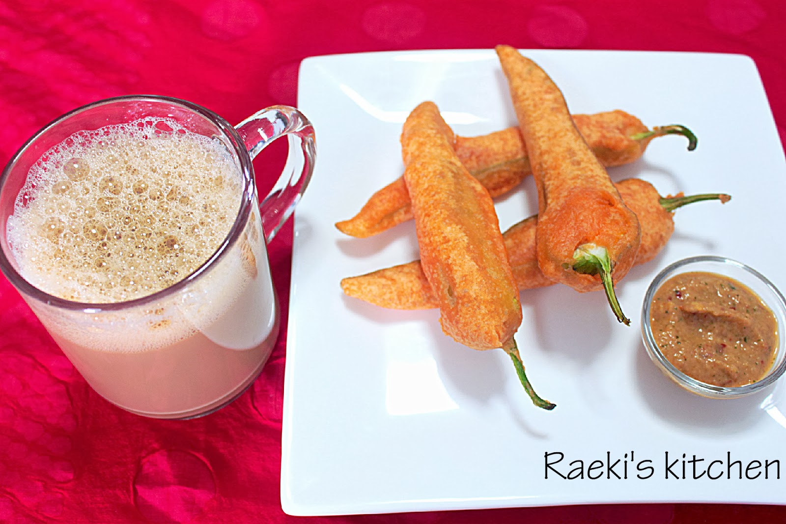 Raeki's Kitchen: Milagai Bajji / Chilli Bajji